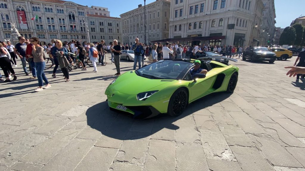 Lamborghini Aventador, Huracán, Urus, Miura, Diablo, Gallardo, Countach ...