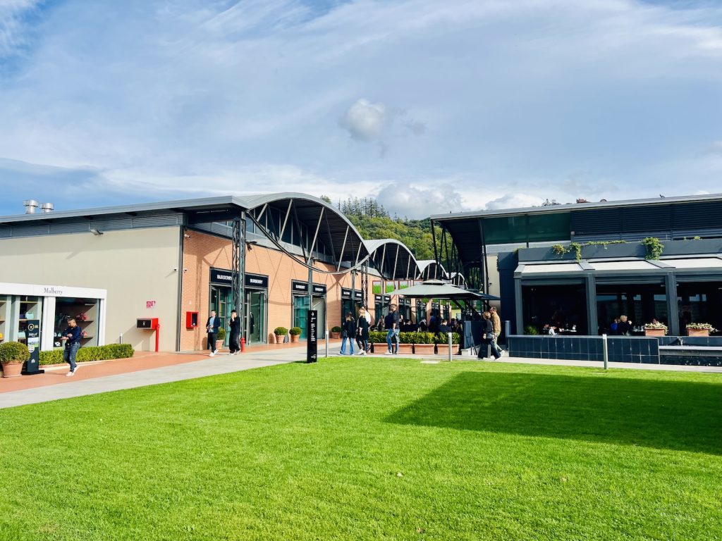 The Mall Luxury Outlets Firence / shop till you drop