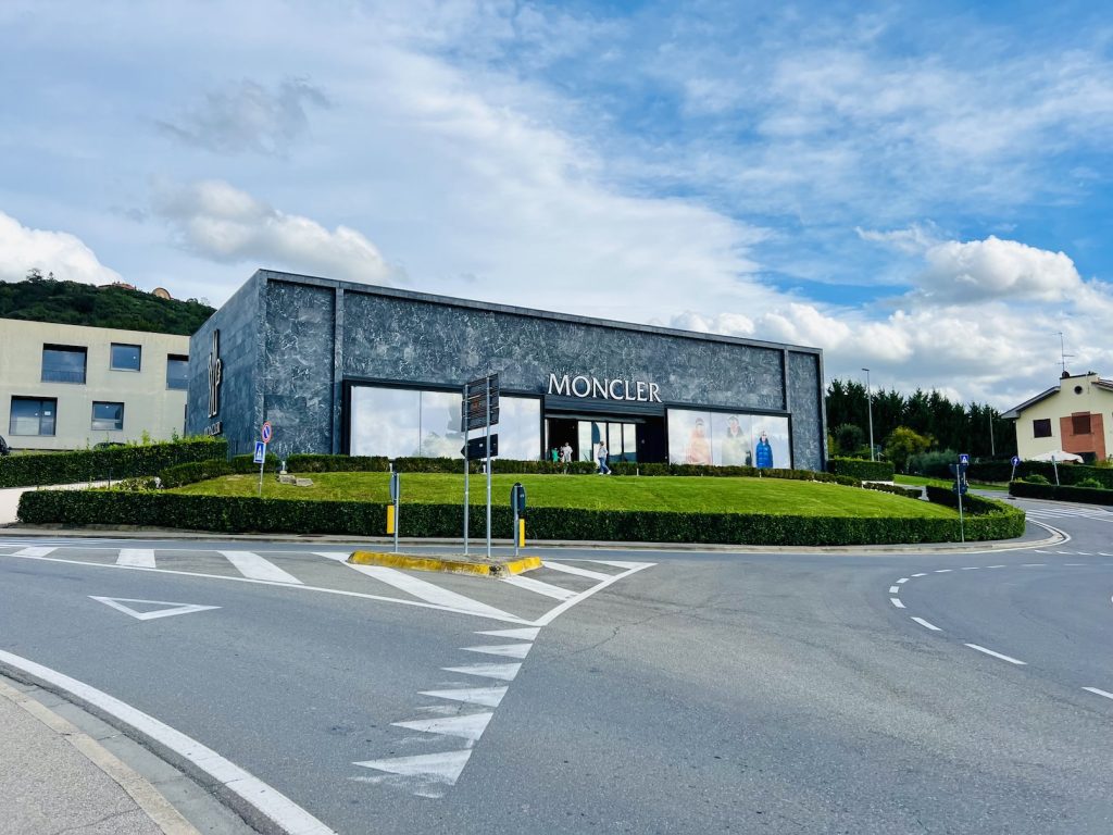 The Mall Luxury Outlets Firence / shop till you drop