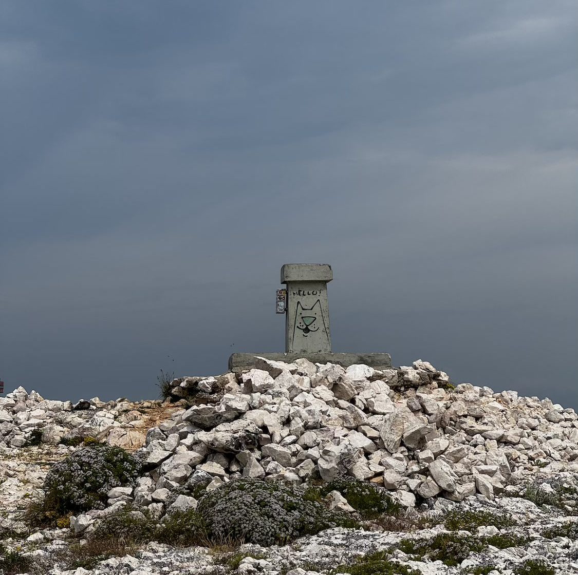 Obzova - najvišji vrh otoka Krk / 568 metrov nad morjem